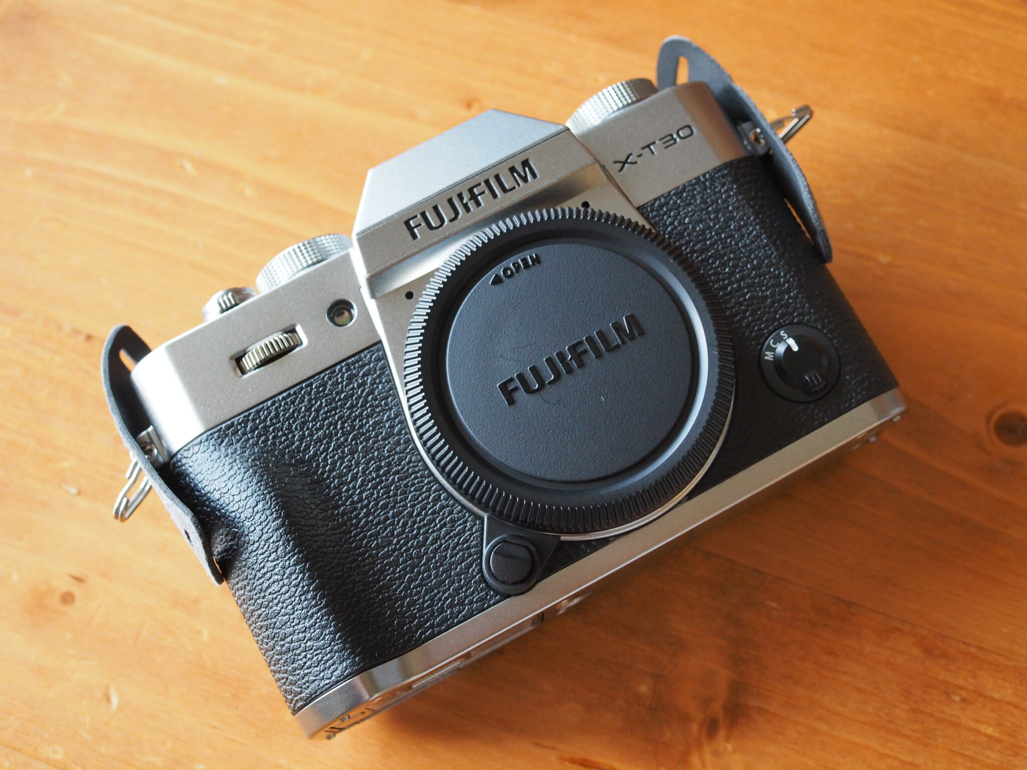 パパの赤ちゃん撮影カメラ 富士フイルム｢X-100vi｣｢X-T30｣｢Pixel 9Pro｣子供撮影に使うカメラ紹介 フジフイルム｢X-100VI｣｢X-T30｣｢GR3x｣ | ルーム30